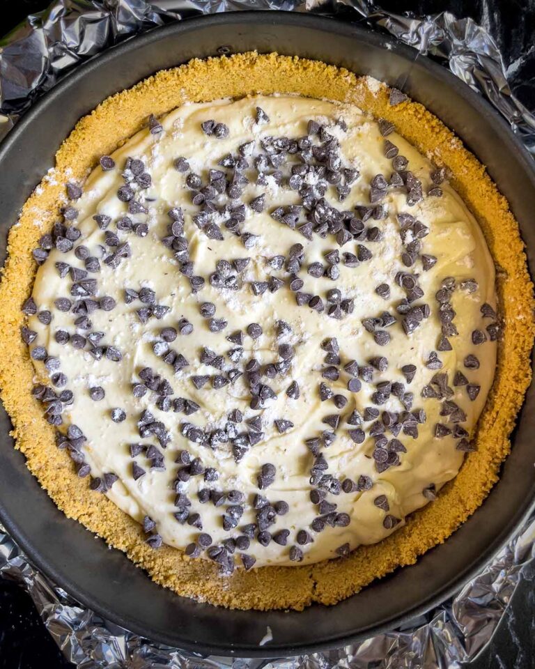 Easy Cannoli Cheesecake (mascarpone and ricotta cheese) - Don't Sweat ...