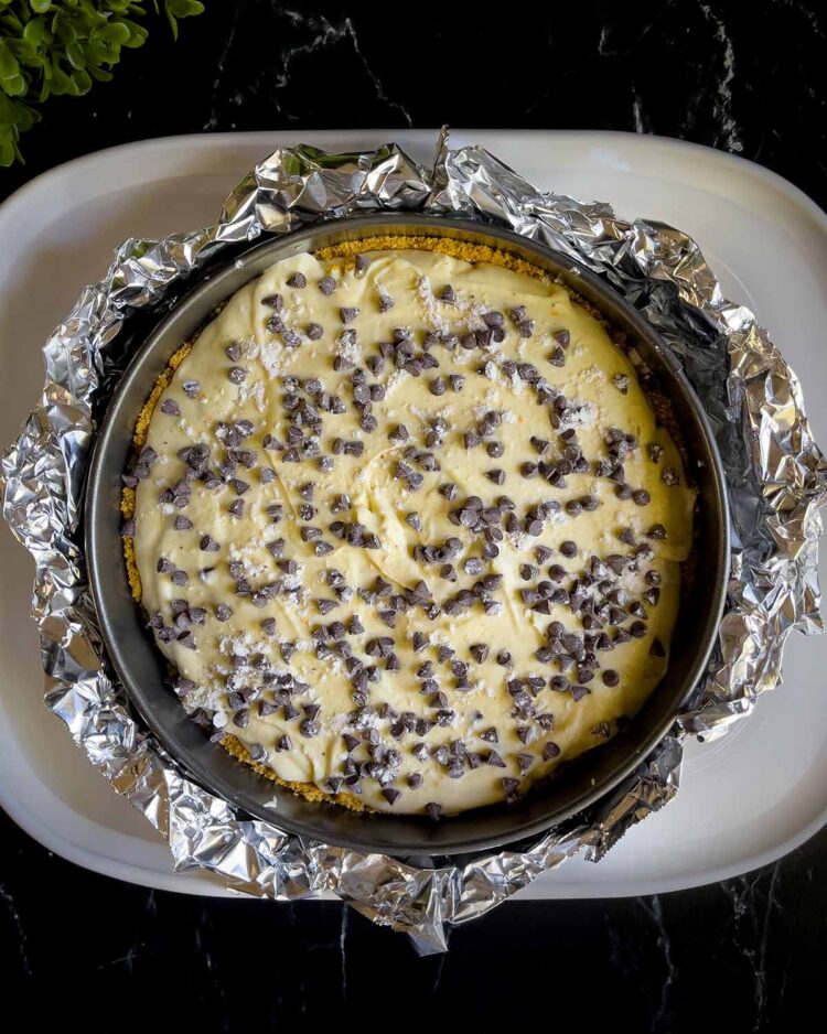 Easy Cannoli Cheesecake (mascarpone and ricotta cheese) - Don't Sweat ...