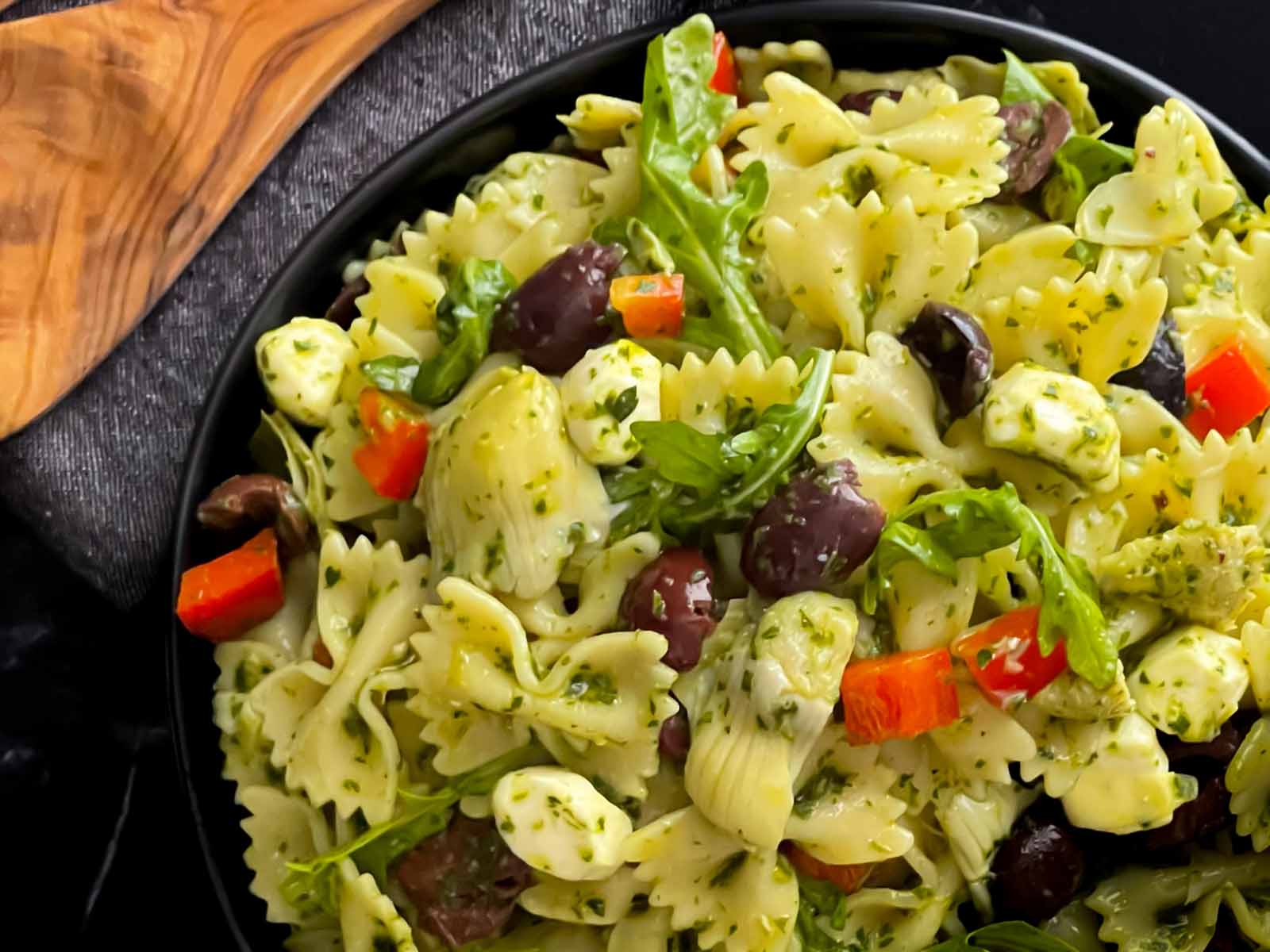 Mediterranean Pasta Salad with Fresh Herb Vinaigrette - Don't Sweat The ...